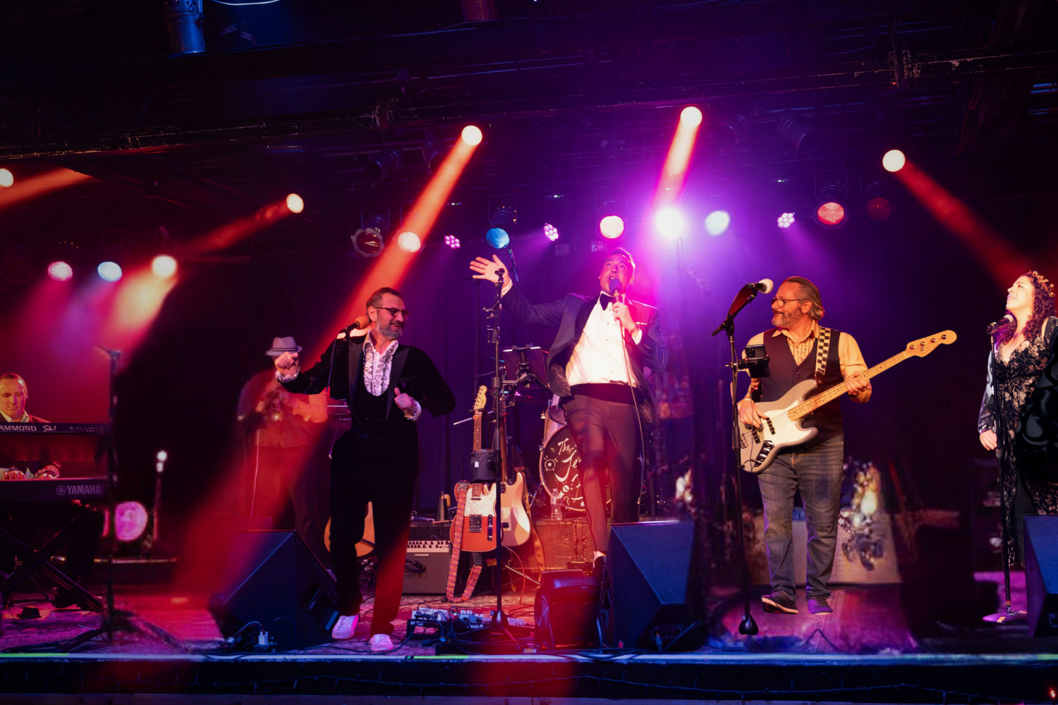 Jeff Mauro & the Jewel Bags - Chefs Making Waves Boston