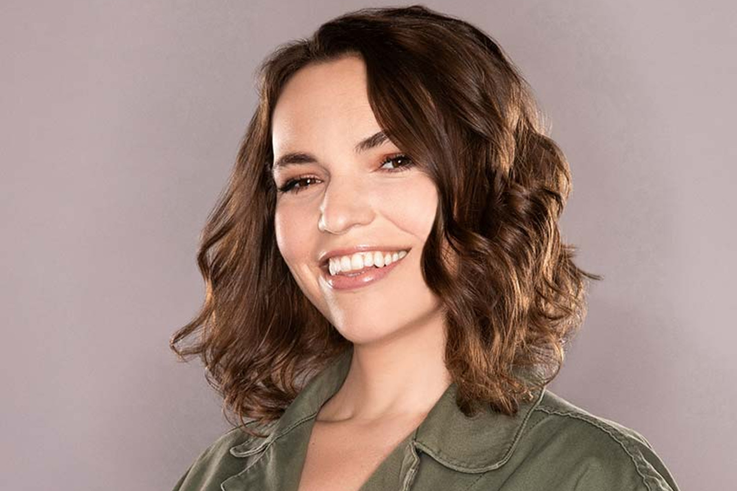 Beth Stelling - This Cruise Is Important
